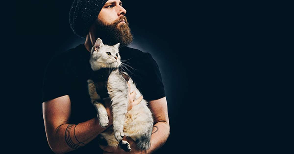 mredrollo delivers an emotive EP ready for dance floors, straight out ...