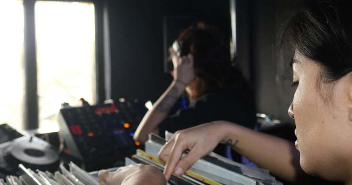 Hà Nội: HUM Studios kỷ niệm sinh nhật 1 tuổi - News & Events - Mixmag Asia