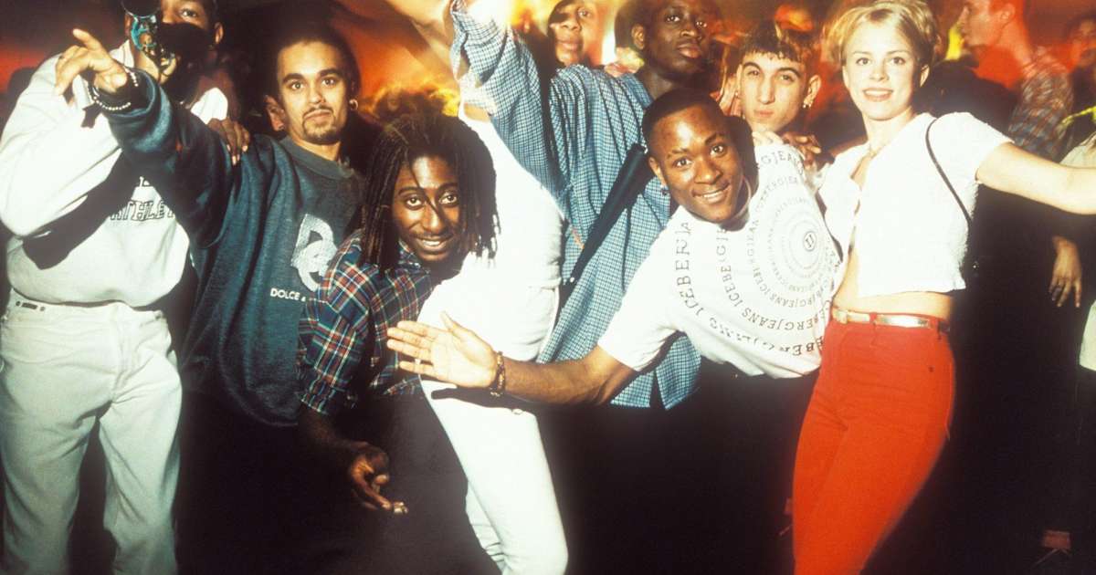 Moving in the dark: Tristan O'Neill's photography encapsulates the ...