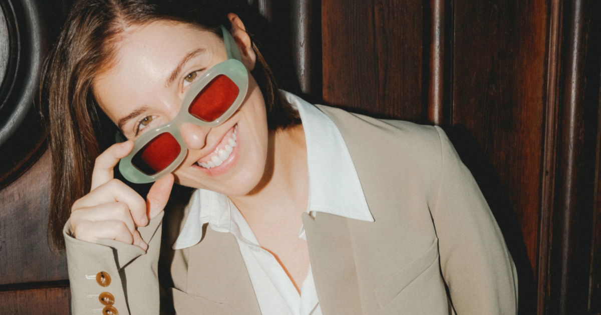 Brazilian digger Bárbara Boeing makes her Asia debut this December ...