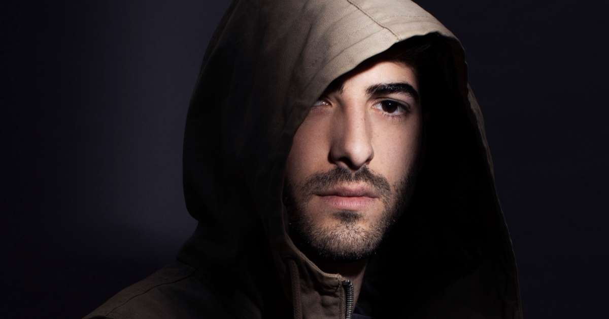 Premiere: Genish unleashes a kaleidoscopic triptych of sounds out of ...