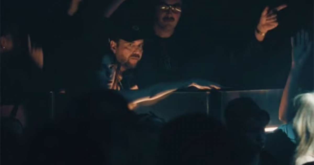 DJ Tennis and Demi Riquísimo appear in nightclub scene on latest season ...