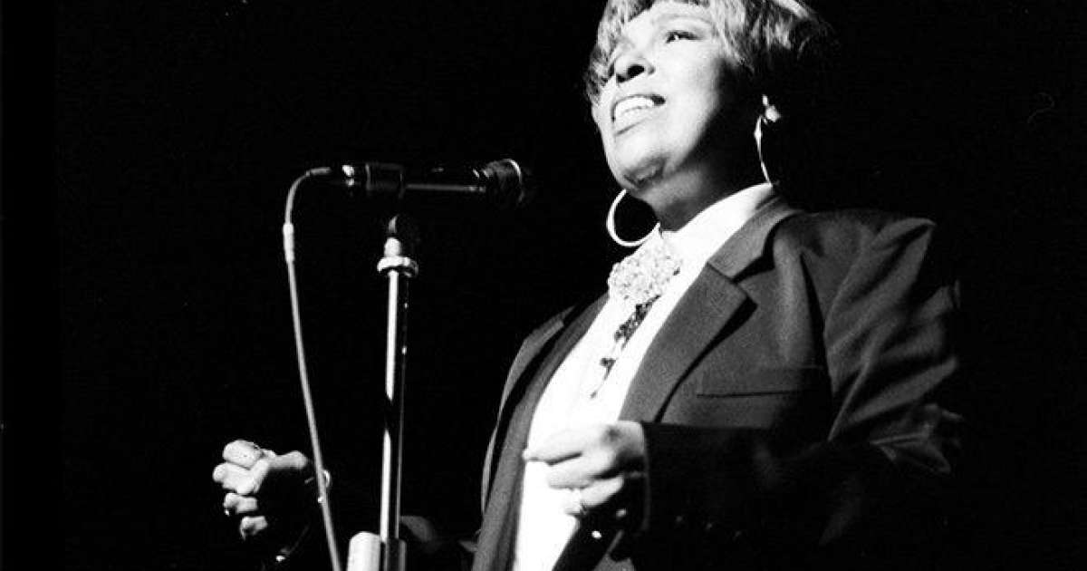 Legendary R&B singer Roberta Flack has died aged 88 - Global News ...