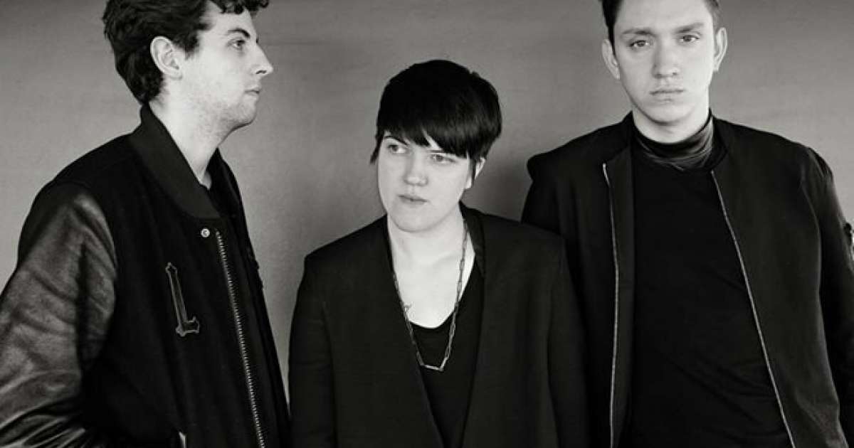 Watch The XX unveil a new song off their forthcoming album at a karaoke ...
